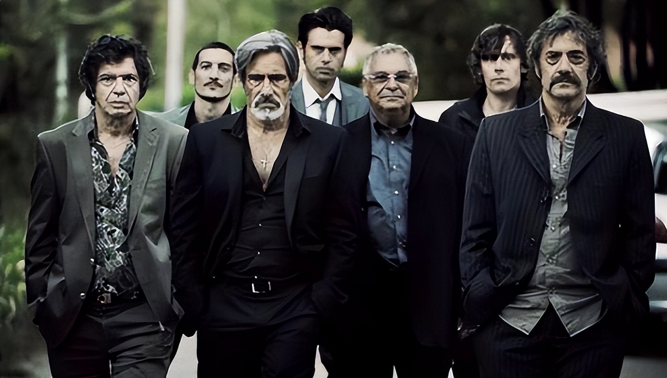 A Brief Talk on Italian Mainstream Gangster Movies in the Dimension of ...