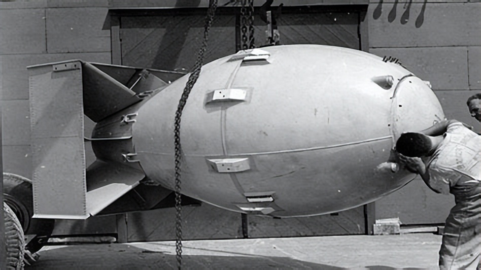 "The Lost Hydrogen Bomb" - iNEWS