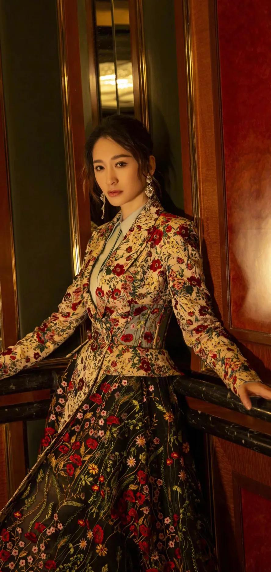 Li Xiaoran photo sharing - iNEWS
