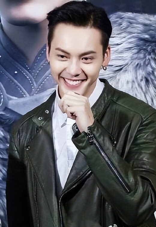 Male star clothing - William Chan (3) - iNEWS