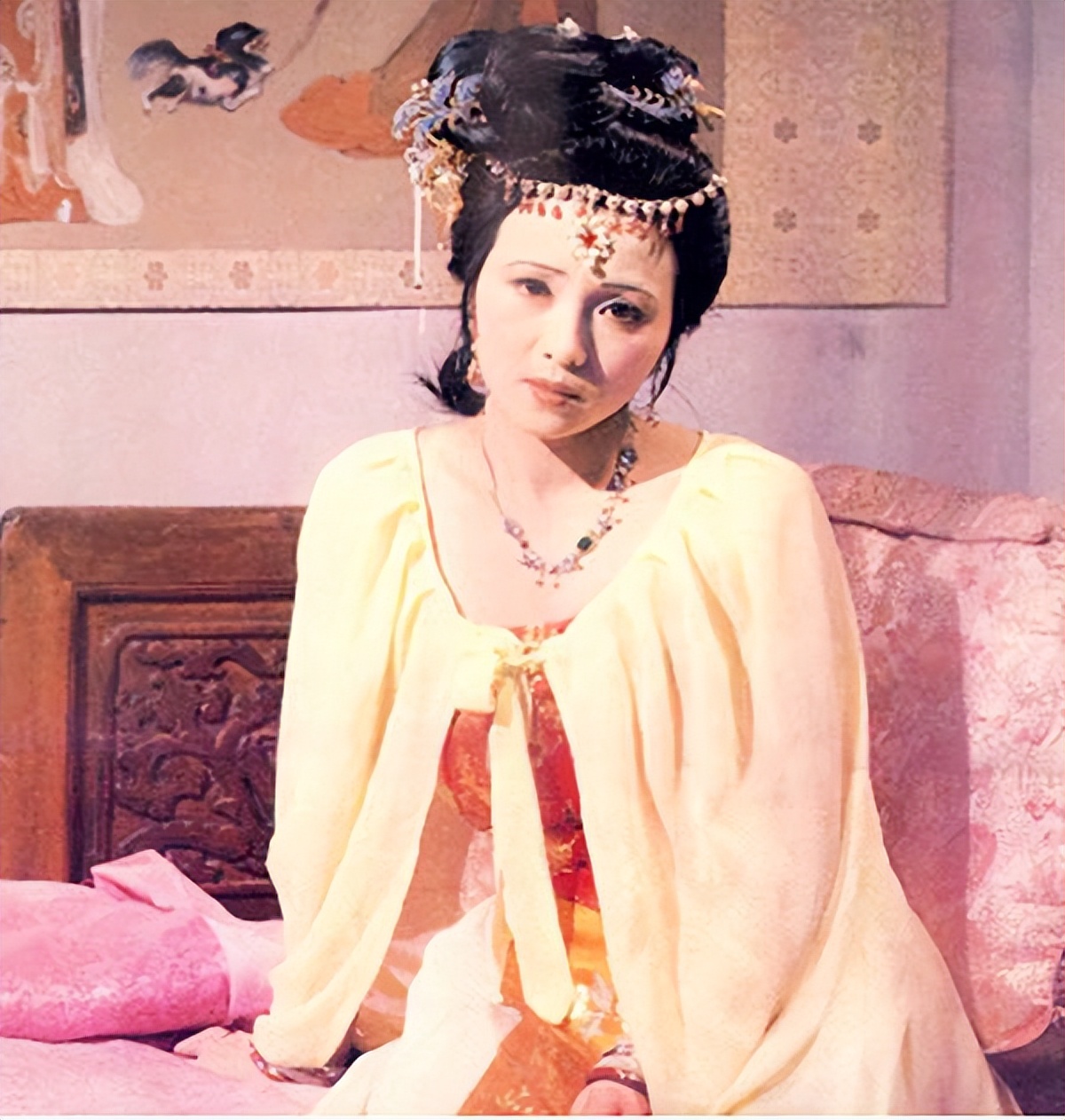The real relationship between Qin Keqing and Lin Daiyu was written into ...