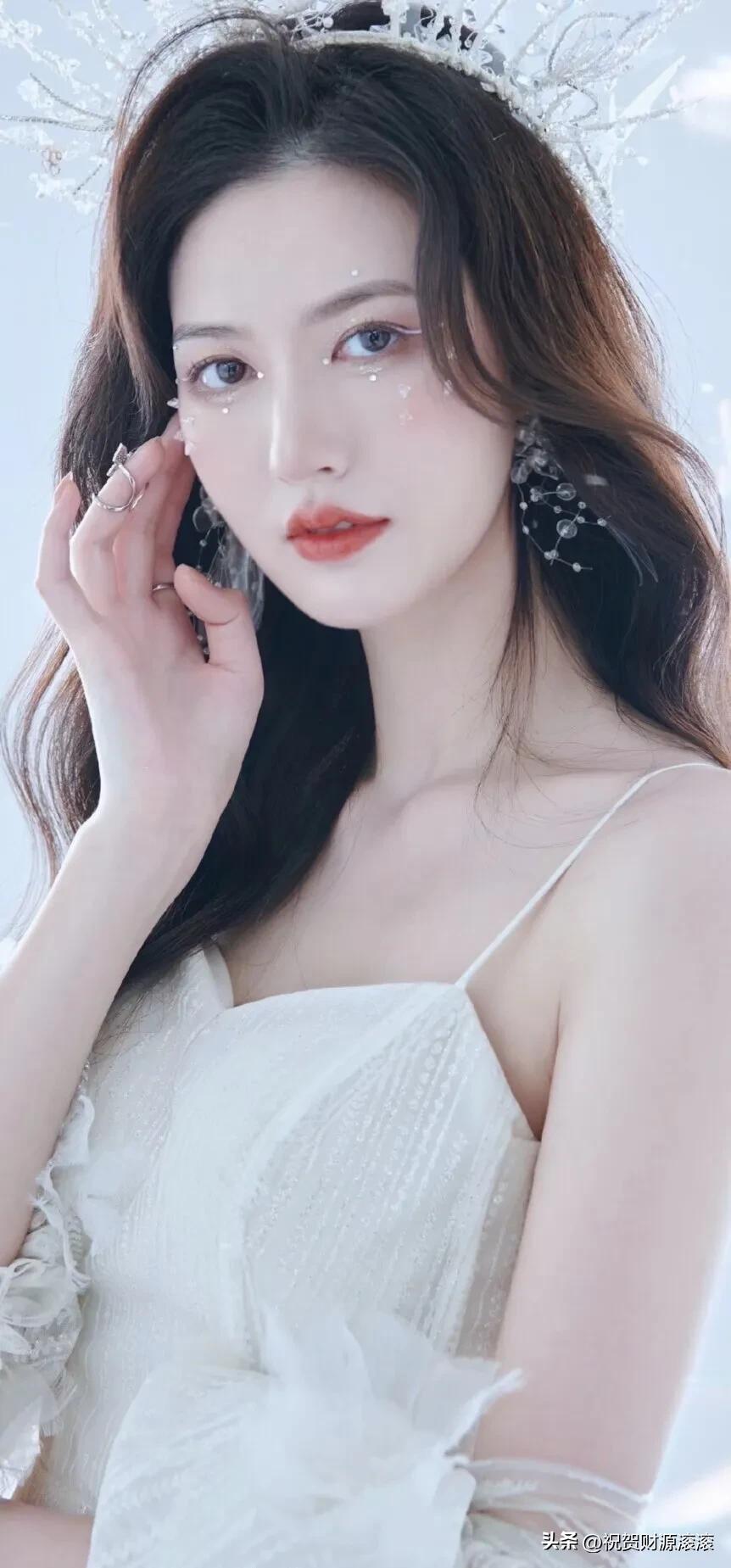 Guo Zhiyan: She is very beautiful and lovely, she has a really good ...