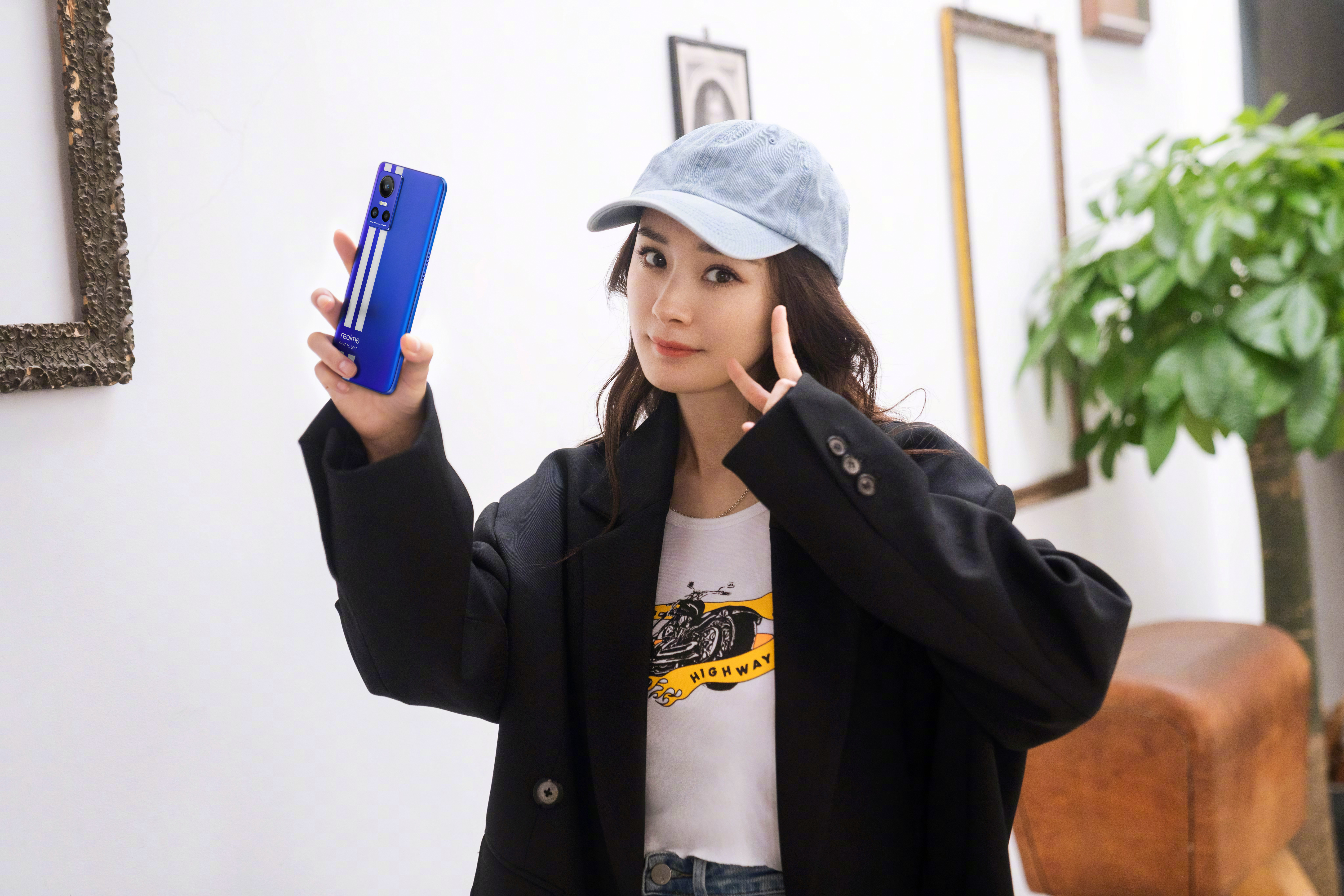 Little Cold Gossip: Luo Yunxi; Tan Jianci; Liu Yuning; Yang Mi; Xiao ...