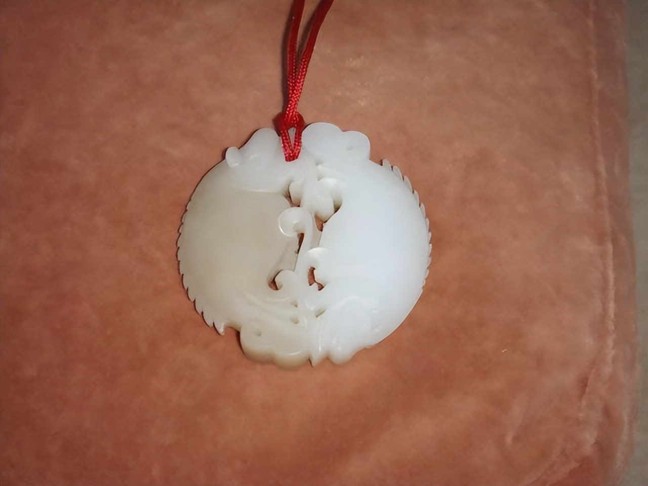 Explore the ancient Chinese tokens of love, its meaning, and the ...