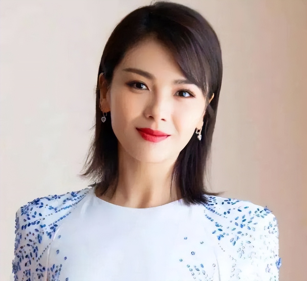 It's a pity why Liu Tao, the former national goddess, is being ...