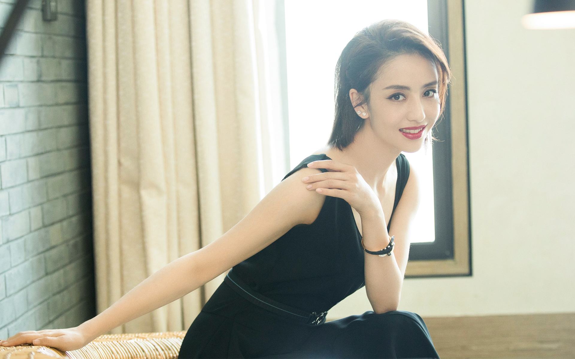 How beautiful are Xinjiang girls?Then let's take a look at the top ten ...