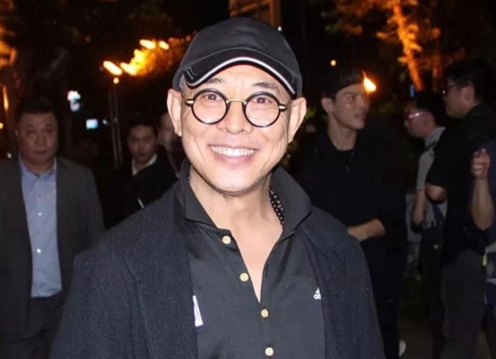 59-year-old Jet Li left his wife and daughter to go to the temple to ...