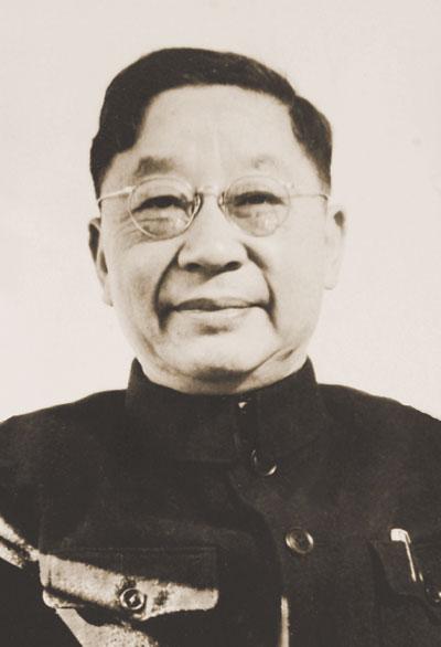 Premier Zhou interrupted Lao She's speech at a meeting. Lao She said ...