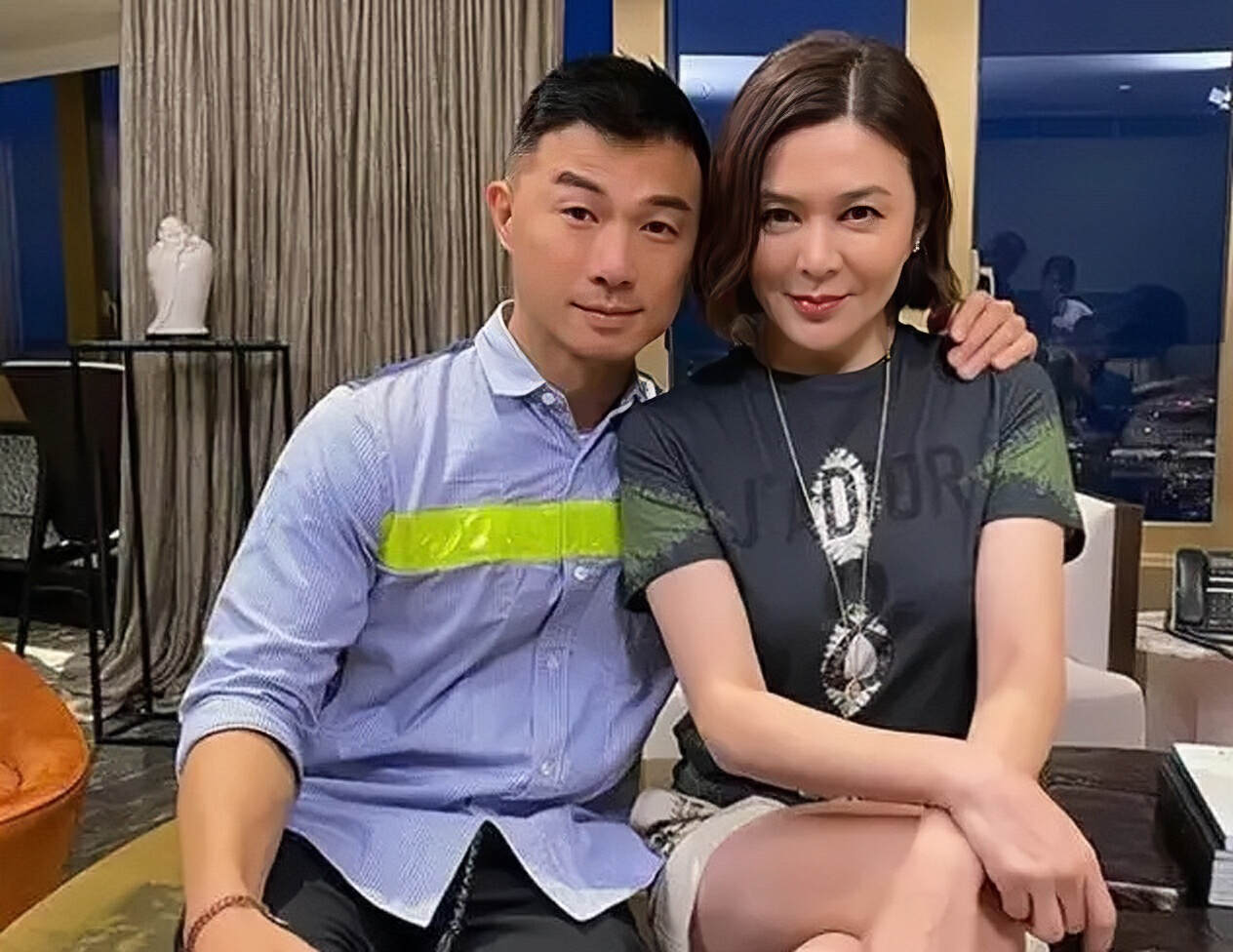 Rosamund Kwan's new boyfriend is exposed, with a height of 1.85 meters ...