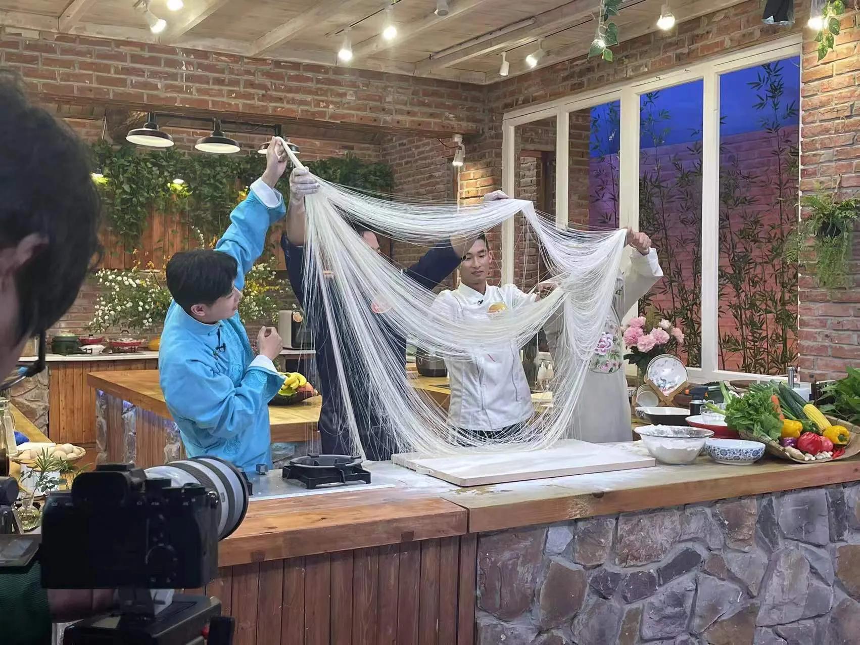 Explore the cultural heritage behind Chinese noodles - iNEWS