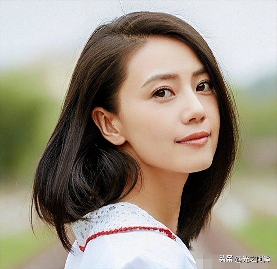 Gao Yuanyuan: The pure goddess persona collapsed, and it was revealed ...