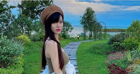 Lee Jinglei tore yumi again and broke the news that he used nude photos to seduce Leehom Wang ...