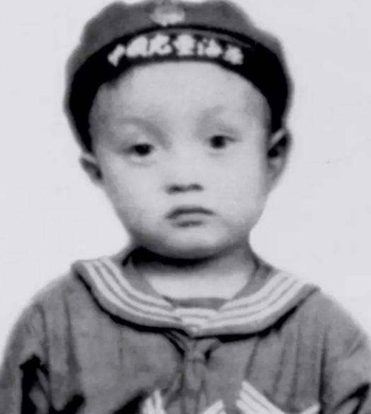 Singer Yan Weiwen: He married his first love Liu Weixing and ...
