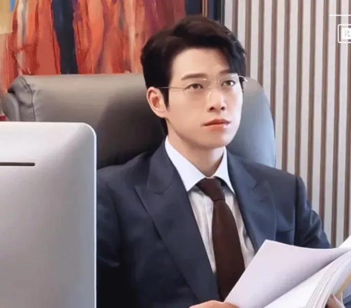 Wei Daxun counterattacks the domineering CEO Meng Yanchen: His sobriety ...