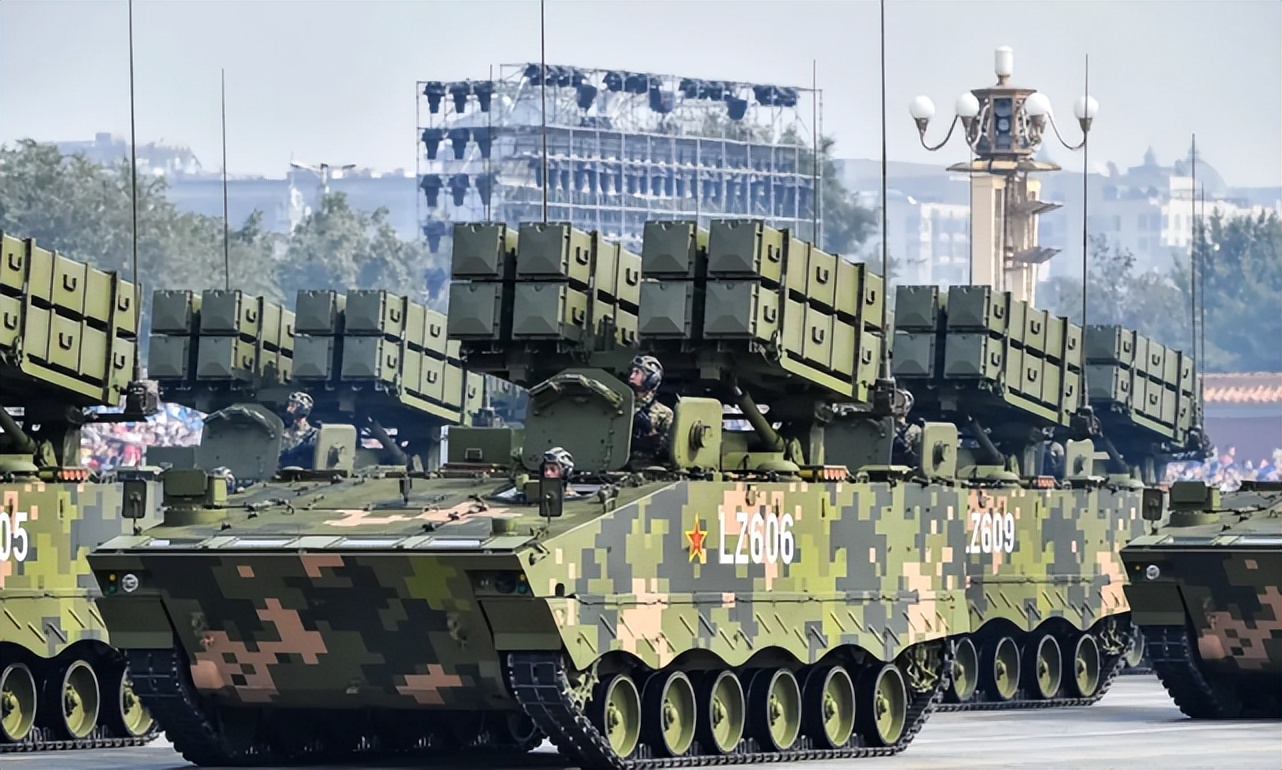 How powerful is the Red Arrow 10 missile?Hitting helicopters up and ...