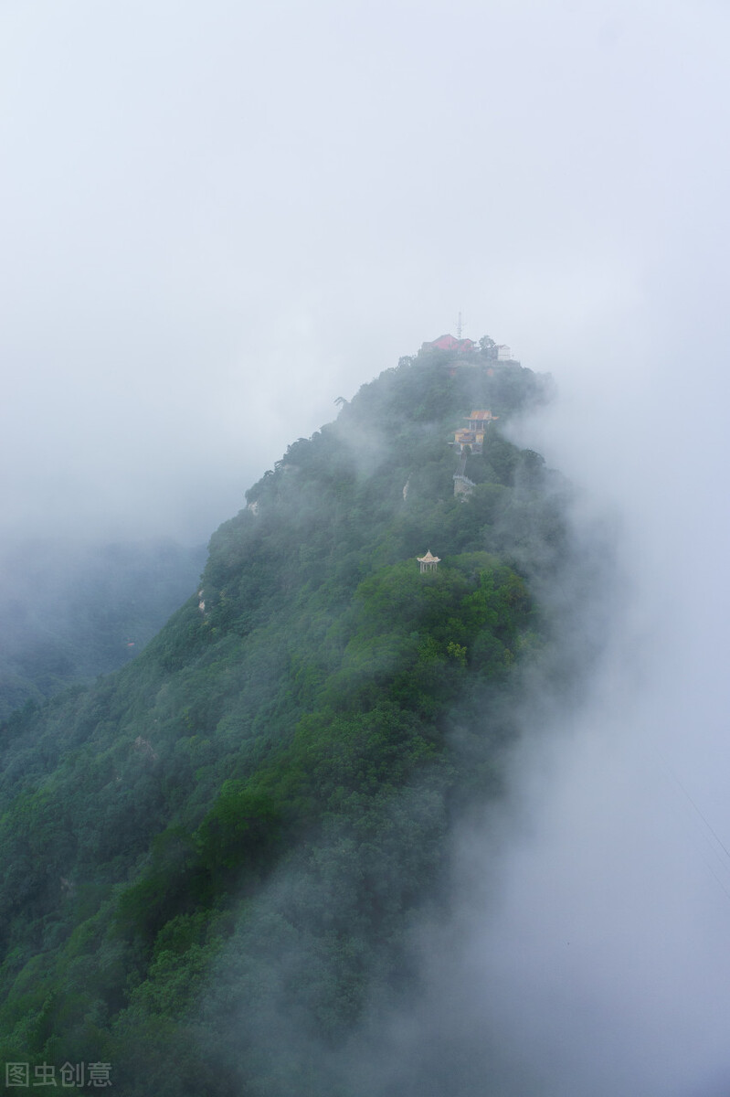 The ten "white clouds" poems by the great poet Wang Wei represent his ...