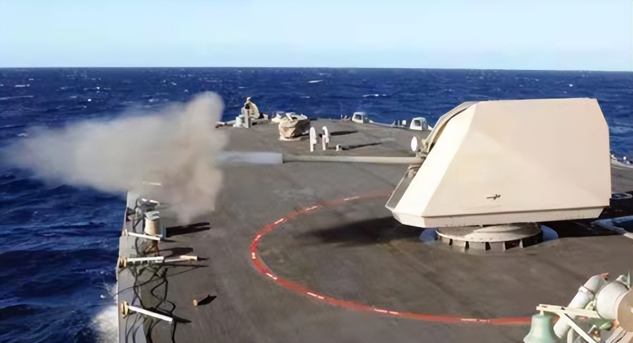 The U.S. Navy built a 7,000-ton frigate, which is obviously large in ...