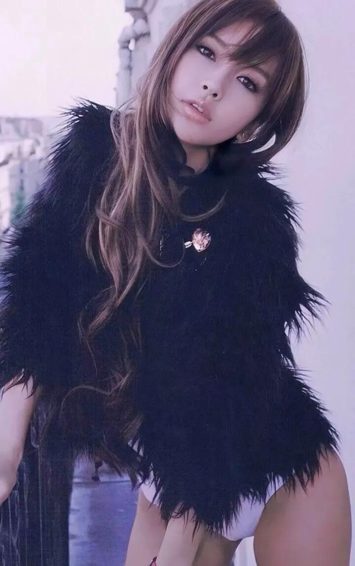 Angel baby full body stunning photo - iMedia