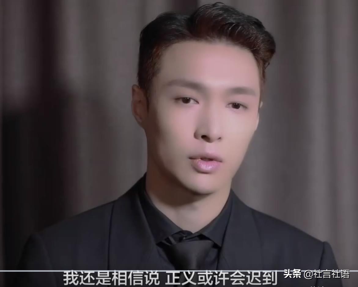 Zhang Yixing won the actor of the year, talk about bad reviews, and the ...