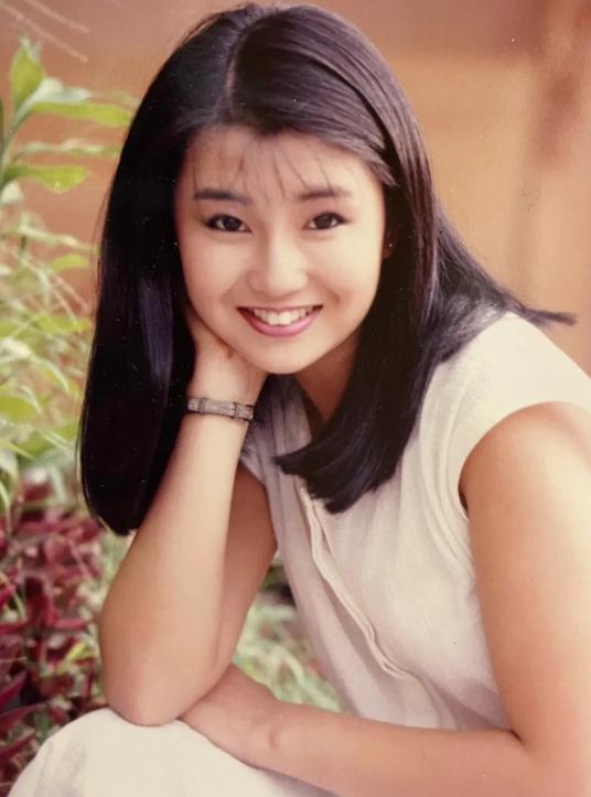 Facts have proved that Maggie Cheung, who lives alone in a slum and is ...
