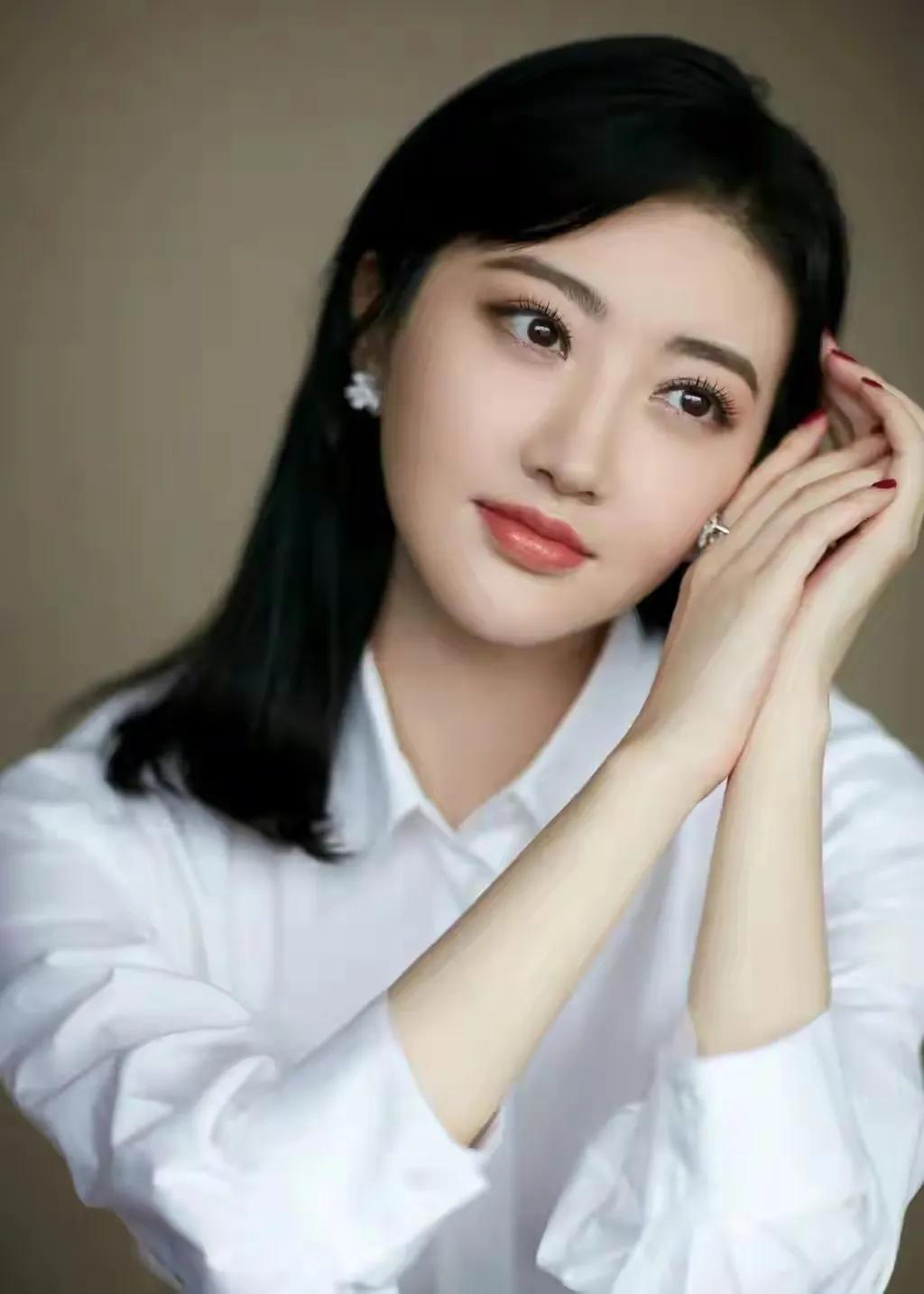 Being "defrauded of money and sex" by Zhang Jike, caught in the turmoil, Jing Tian was miserable ...