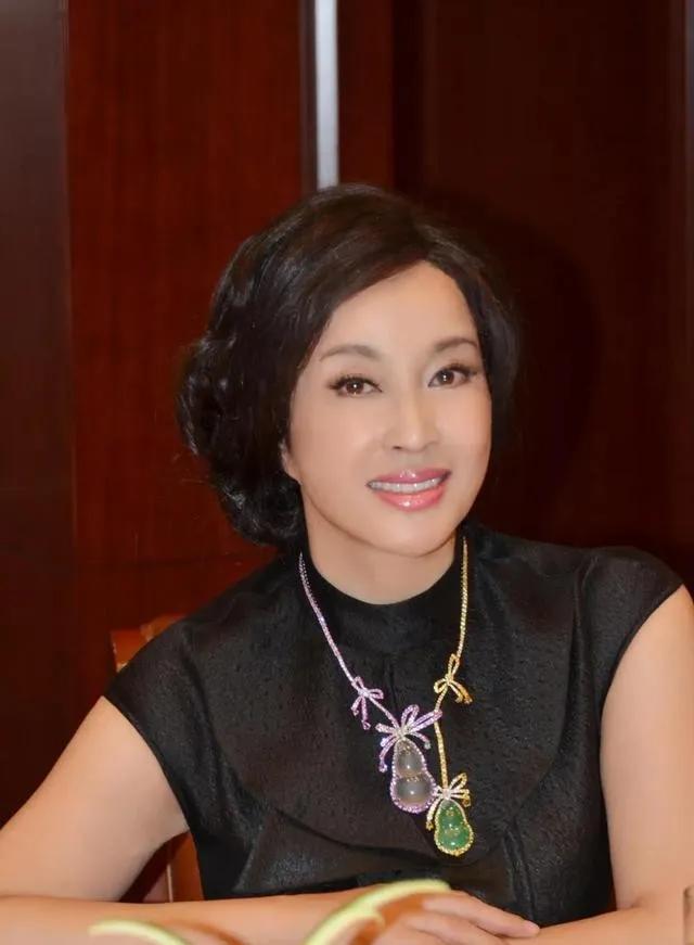 71-year-old Liu Xiaoqing married 52-year-old Wang Xinjun. Is this movie ...