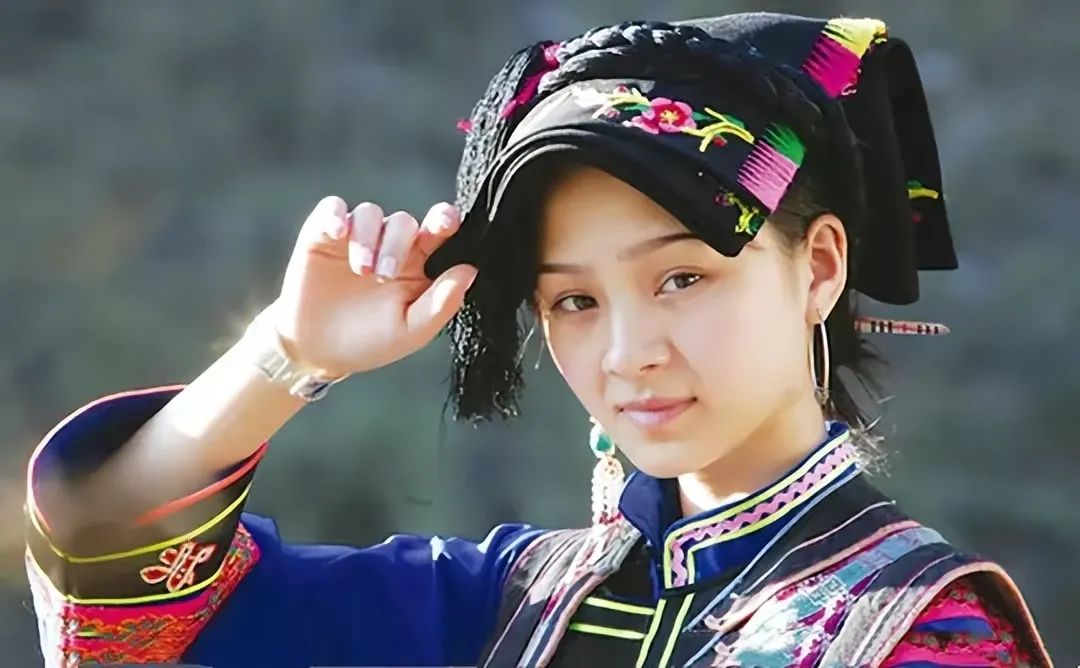 The first generation of Internet celebrity Tianxian sister, married and ...