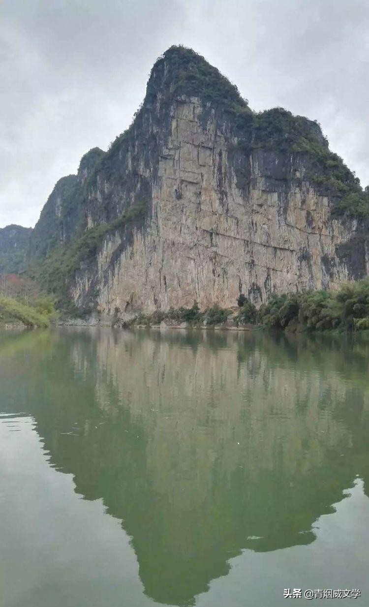 "Ghost Shadows" on the Cliffs - Zuojiang Huashan Rock Paintings - iNEWS