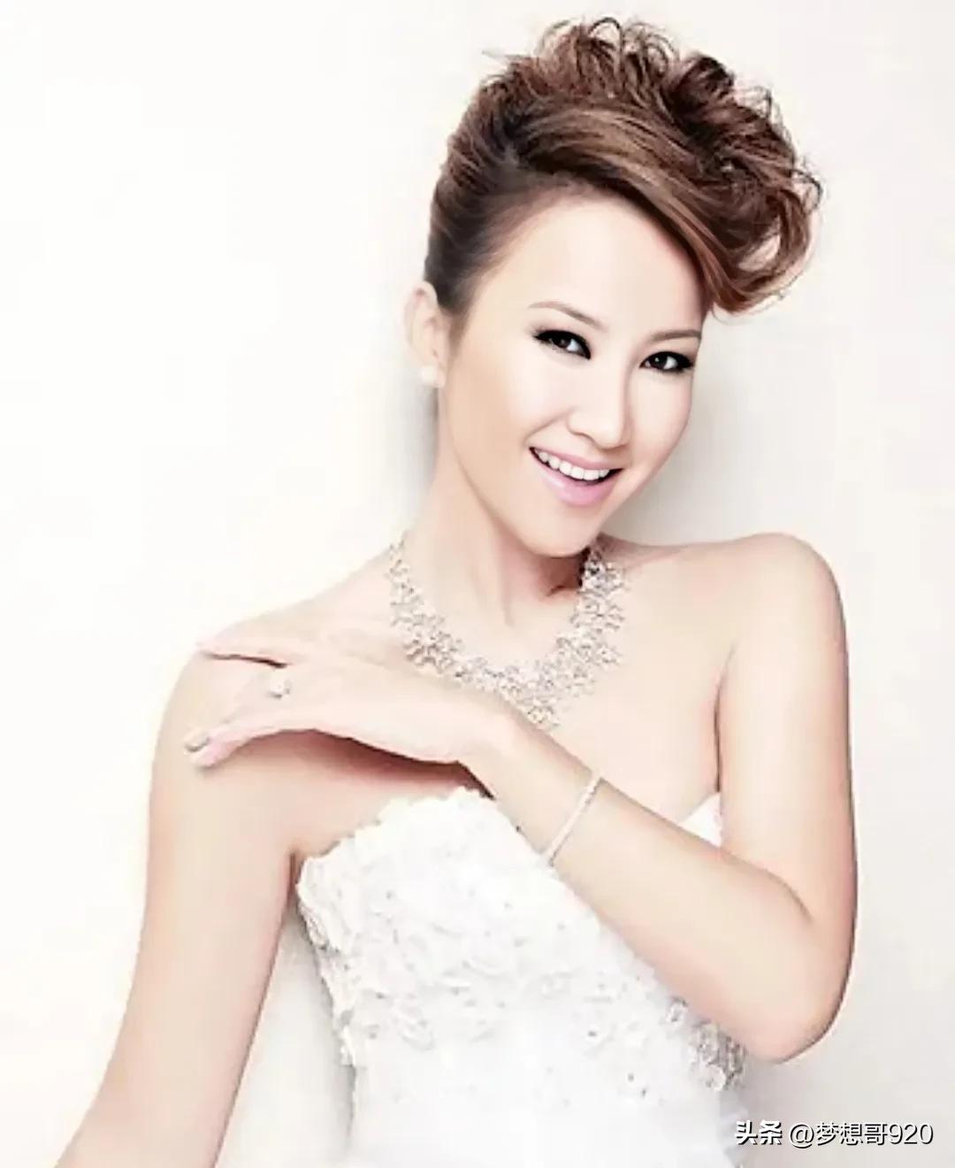 Who is richer among Coco Lee, Le Yumin? Why Coco Lee chose to commit ...
