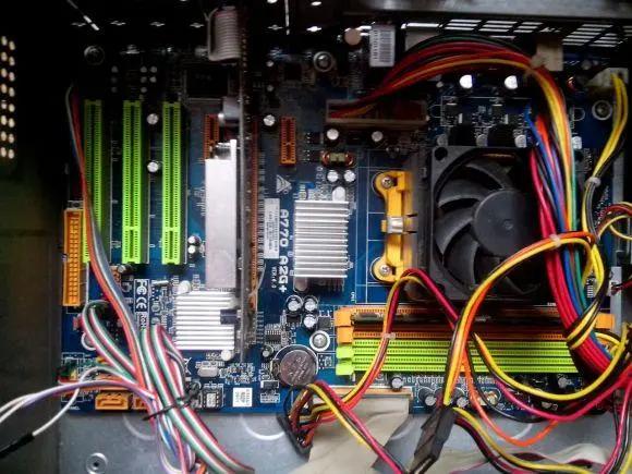 What should I do if the computer crashes? Try these 5 easy ways! Easily ...