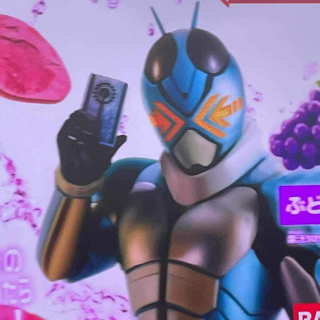 Kamen Rider's Underworld Form: Who is more outrageous about the Rubber ...