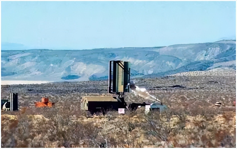 "Radar Hunter"--Introduction to Anti-Radiation Weapons - iNEWS