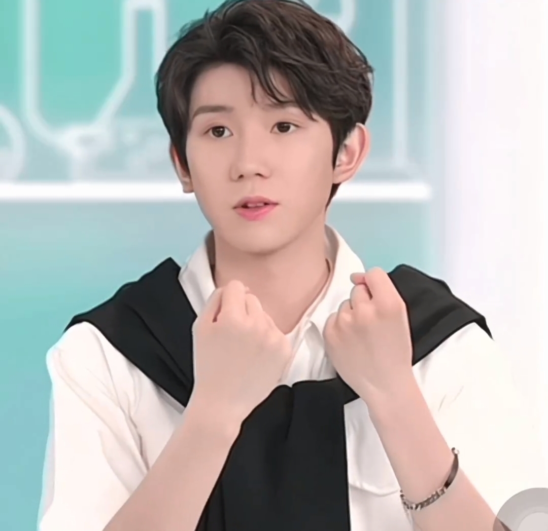 Wang Yuan's haircut welcomes the film's first film finale, and the BG ...