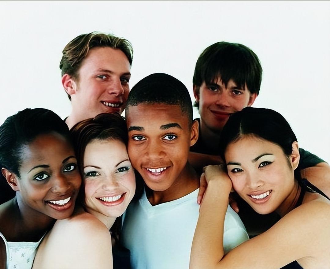 What are the genetic similarities and differences between the genes of ...