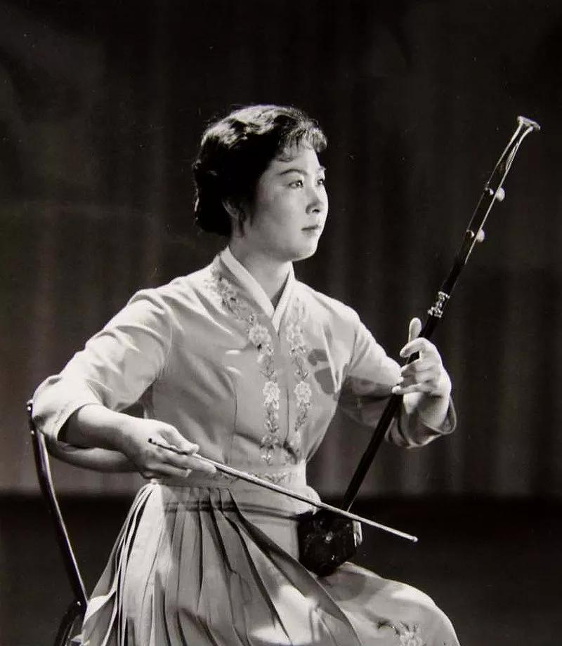 The profound influence of Mr. Huang Haihuai's works on the development ...