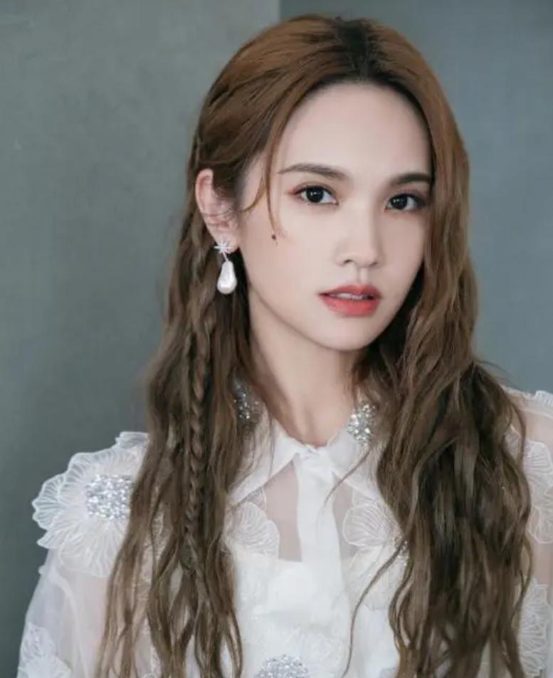 The 2023 Rainie Yang "LIKE A STAR" concert schedule is waiting for you in this city! - iMedia