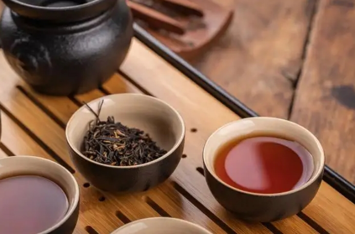 How to brew black tea to drink?Remember these 3 tea brewing tips, and ...
