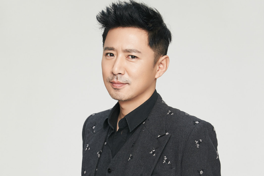 "Infatuated man" Gao Xin, born in a famous noble family, married Yunnan ...