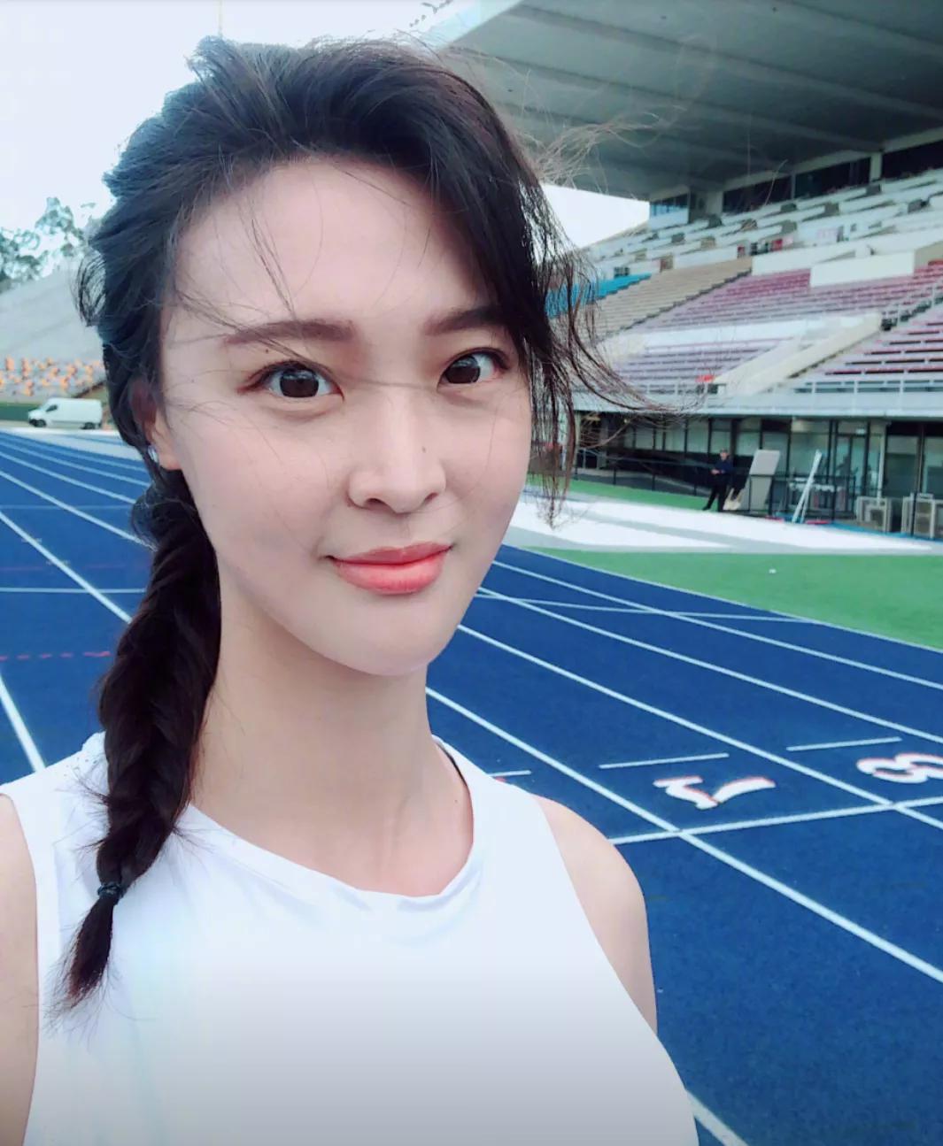 Hui Ruoqi, Appreciation of Meitu Series - iNEWS