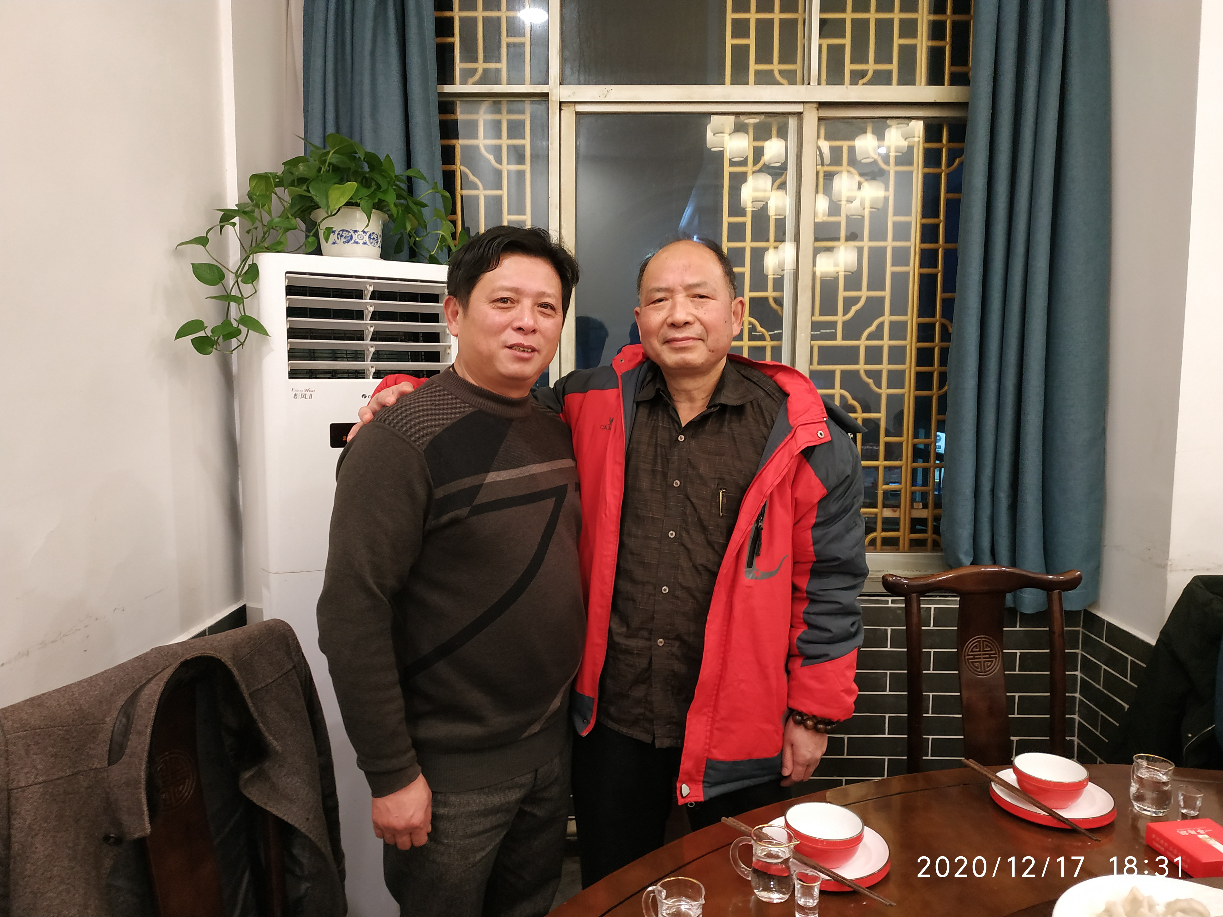 Charming Life (20) Xu Rongjun: The soul of art is calling him - iNEWS