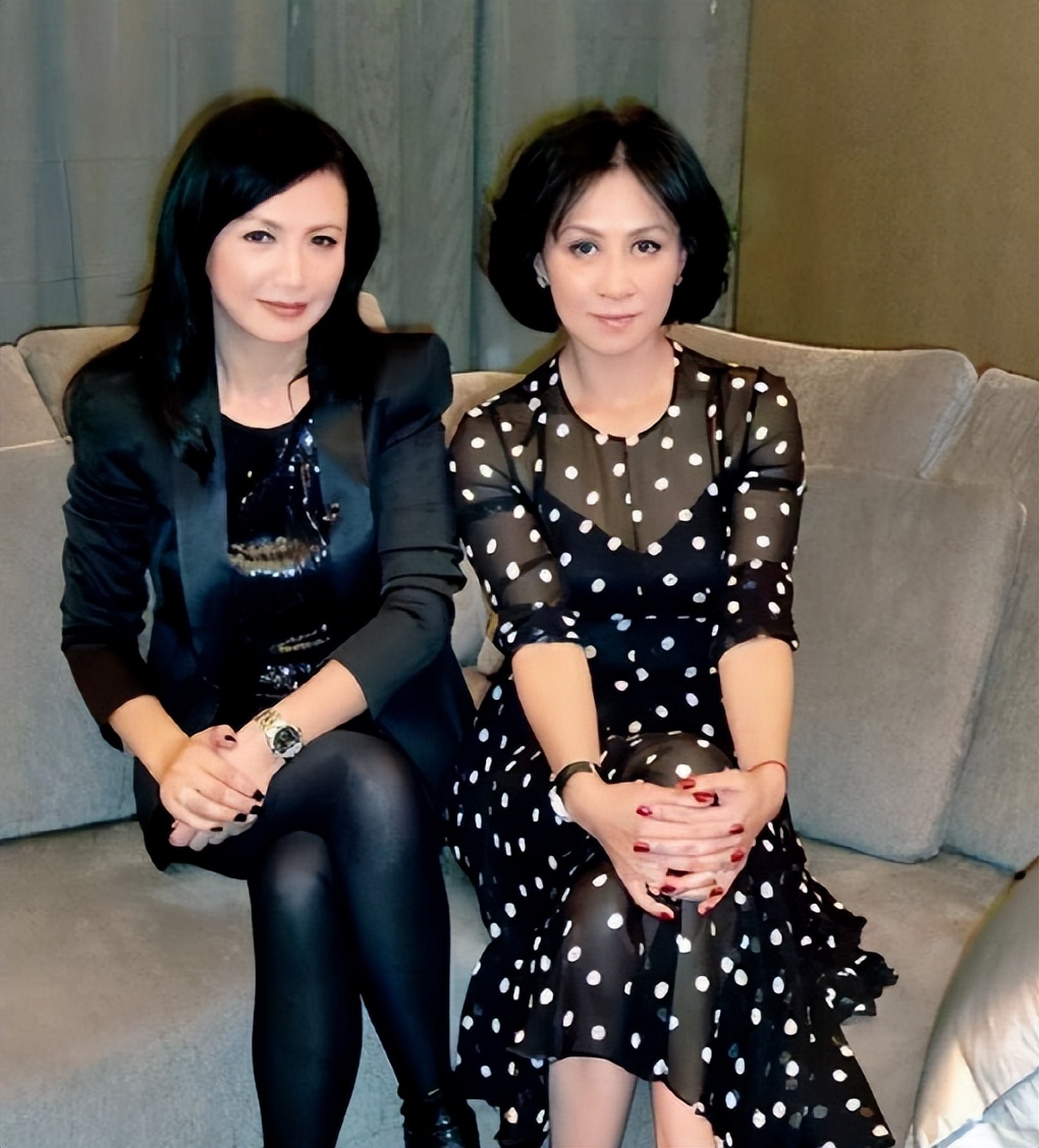 Carina Lau is 58 years old and aging amazingly! Zeng Huaqian was once ...