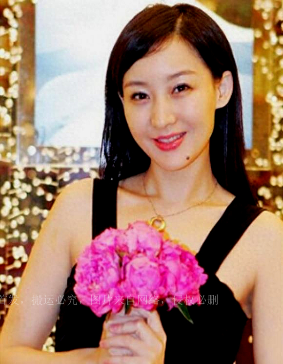 Famous actor Mai Hongmei: What is your current life situation like after divorcing Sun Nan? - iMedia