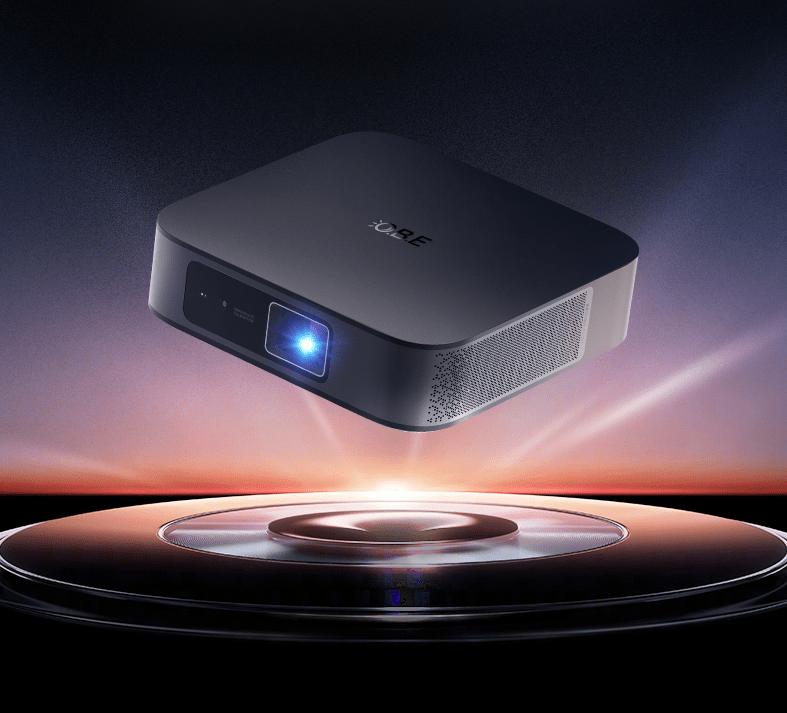 Small and light high-brightness projector X7D PRO starting experience ...