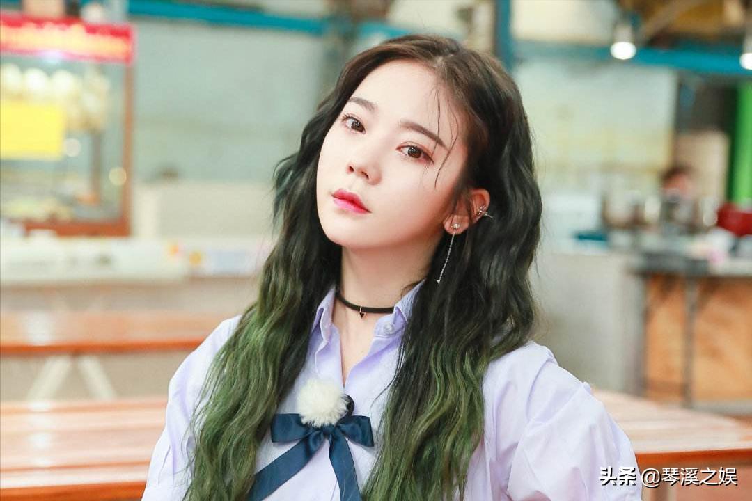 26-year-old actress Zhang Zining: She made her debut at No. 7, and said ...