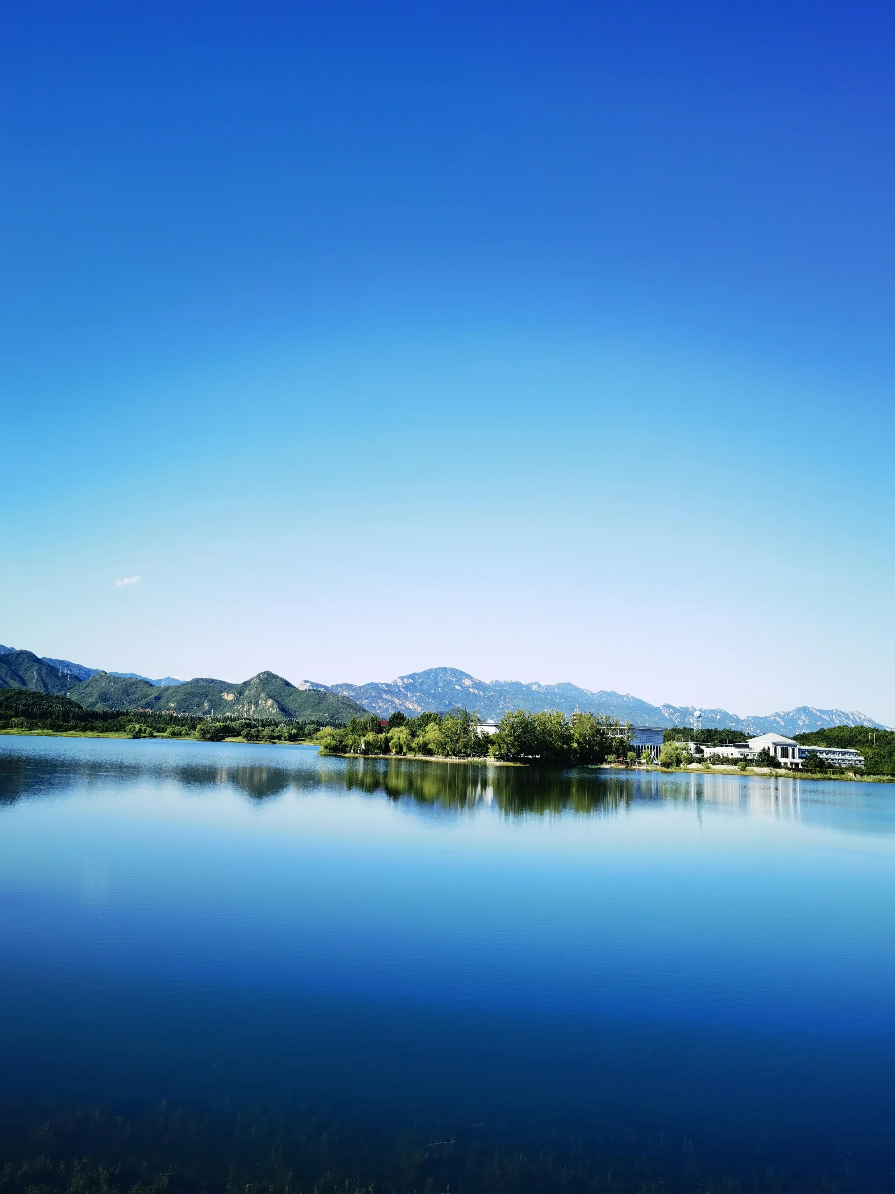 Yanqi Lake Cycling Tour - iNEWS