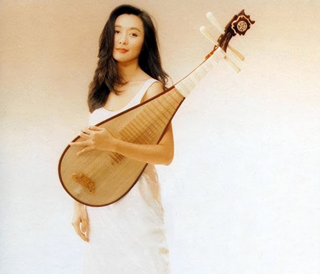 Lu Xiuling: Known as Lin Qingxia's successor, retired in 1994, married ...