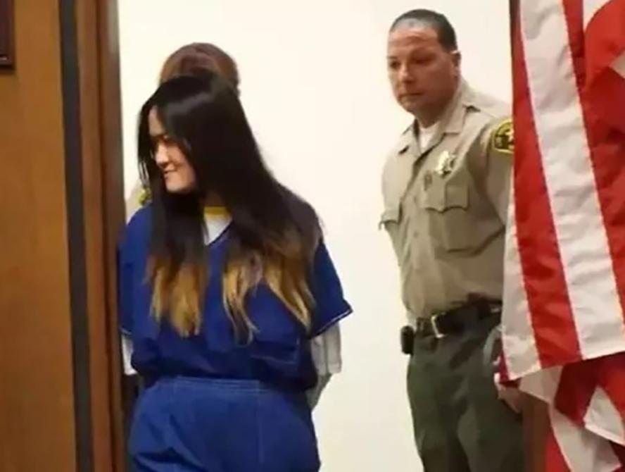 In 2016, a Chinese female student bullied her alumni and was arrested ...