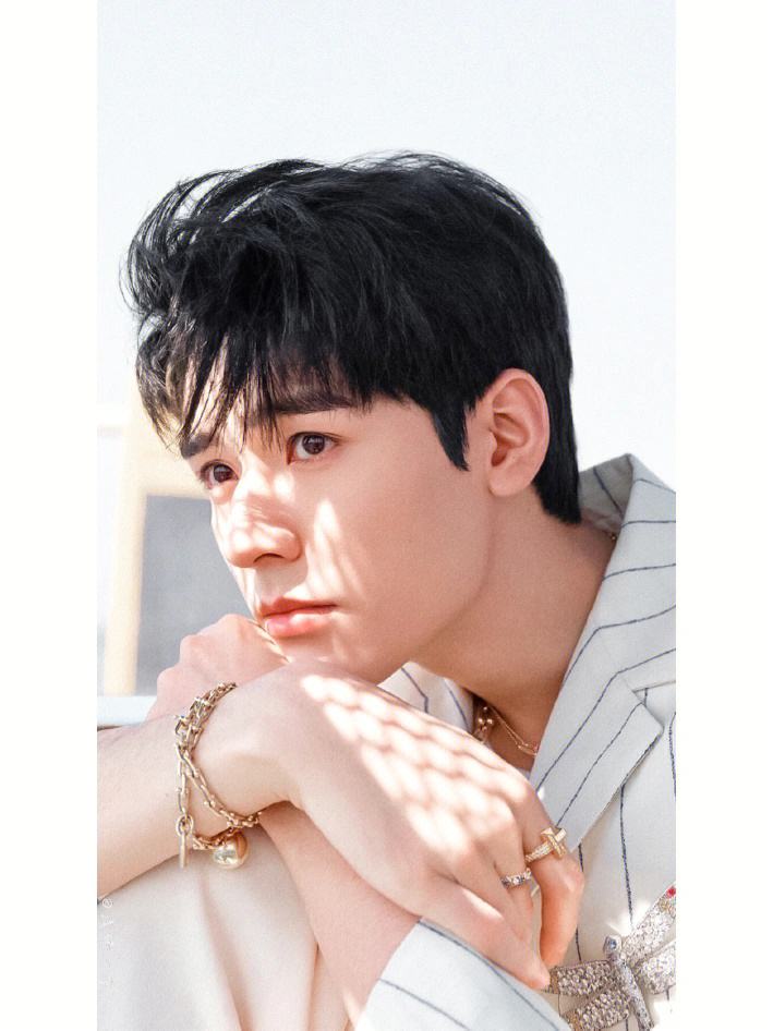 The leader talks about resources: Gong Jun's new drama, Zhang Jingyi ...