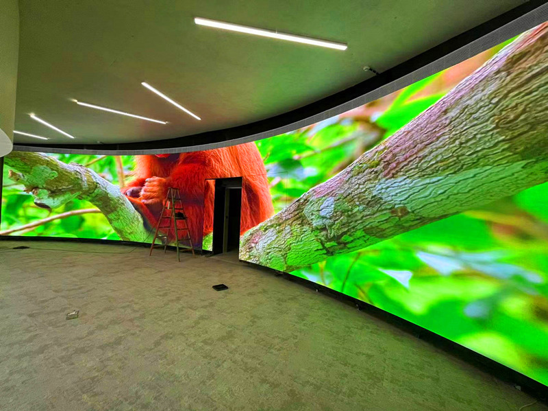 The characteristics of LED special-shaped screen in energy-saving ...