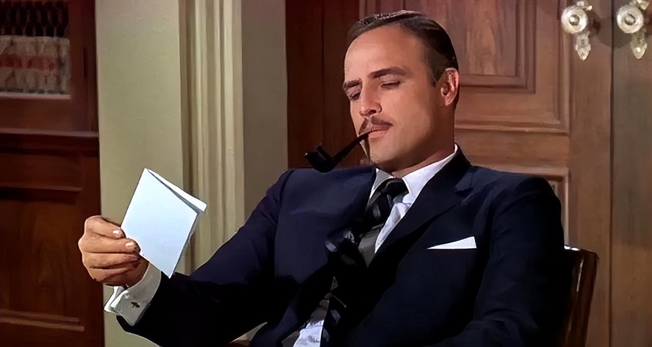 Marlon Brando: Sleeping with Hollywood actresses, 25 illegitimate ...